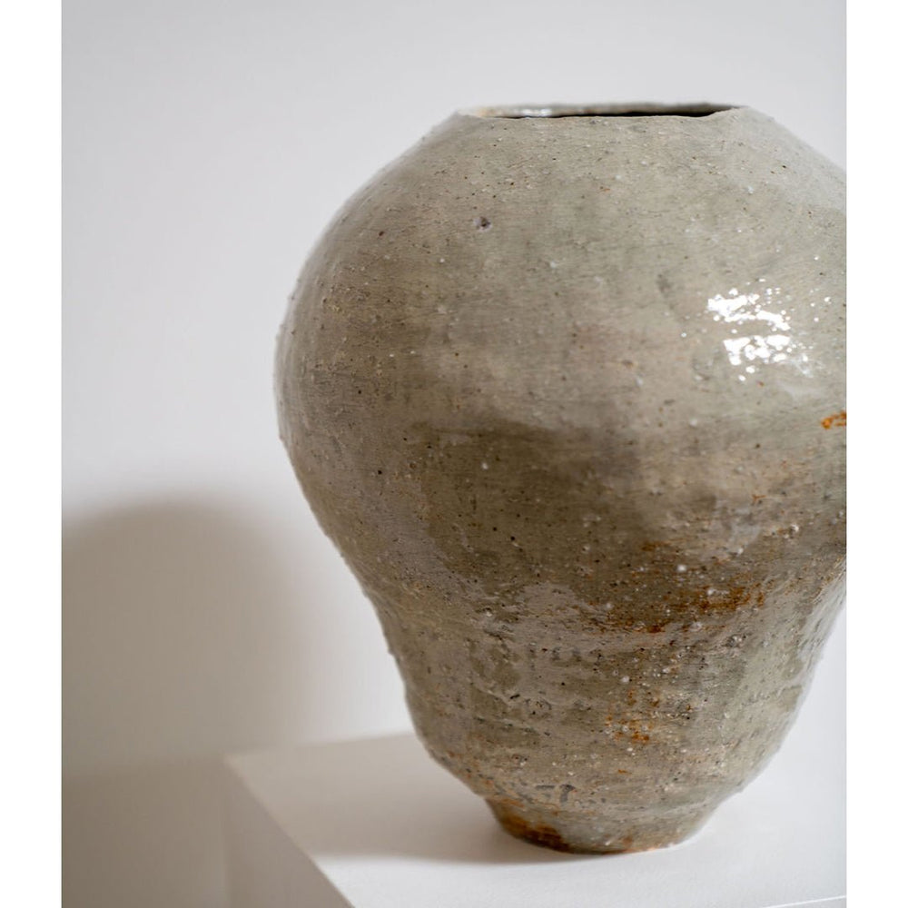Large Japanese Style Shigaraki Vessel